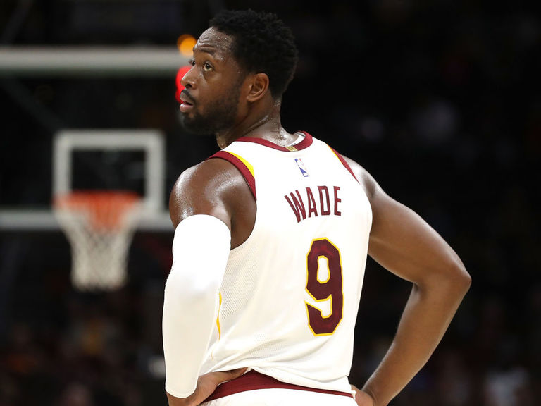 Wade trying to 'reinvent' himself in new role with Cavs | theScore.com