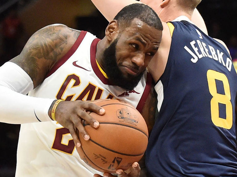 LeBron passes Bird for 6th all time with 60th triple-double | theScore.com