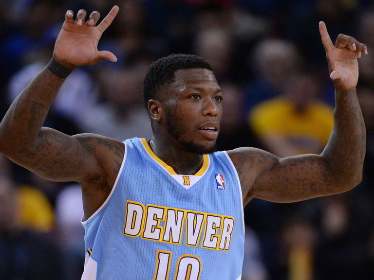 Nate Robinson: Washington booster offered me $100K to play football ...