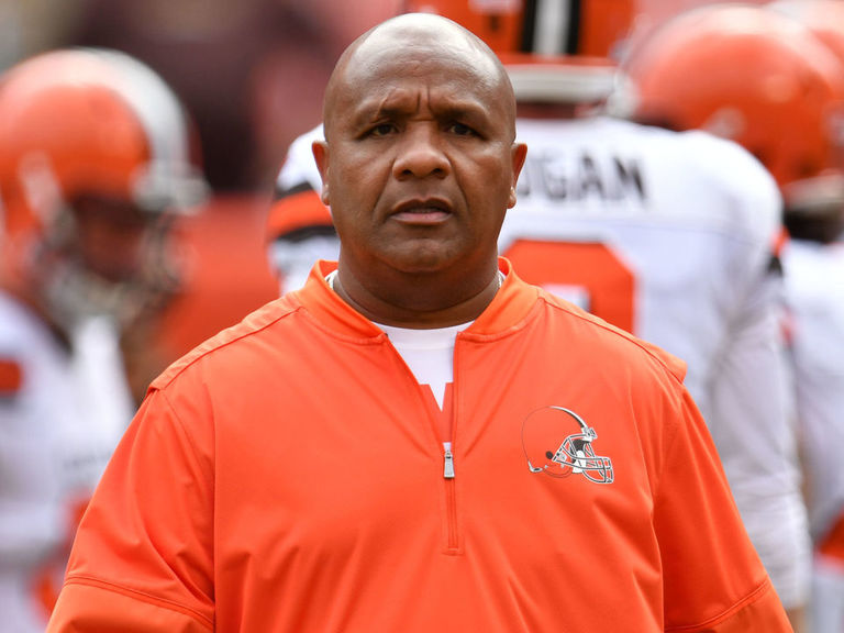 Browns' Jackson insists Taylor will remain starting QB after drafting ...