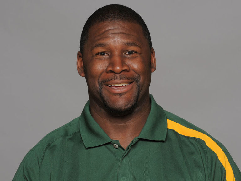 Report: Packers dismiss offensive coordinator, QB coach | theScore.com