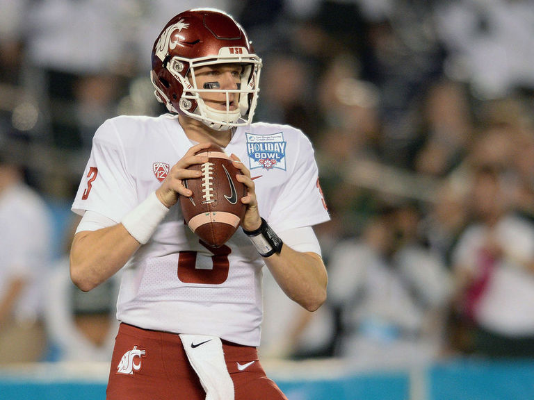 Washington State QB Tyler Hilinksi found dead in apparent suicide ...