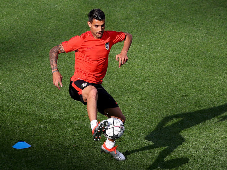 Fernandez leaves Atletico for China's Beijing Renhe | theScore.com