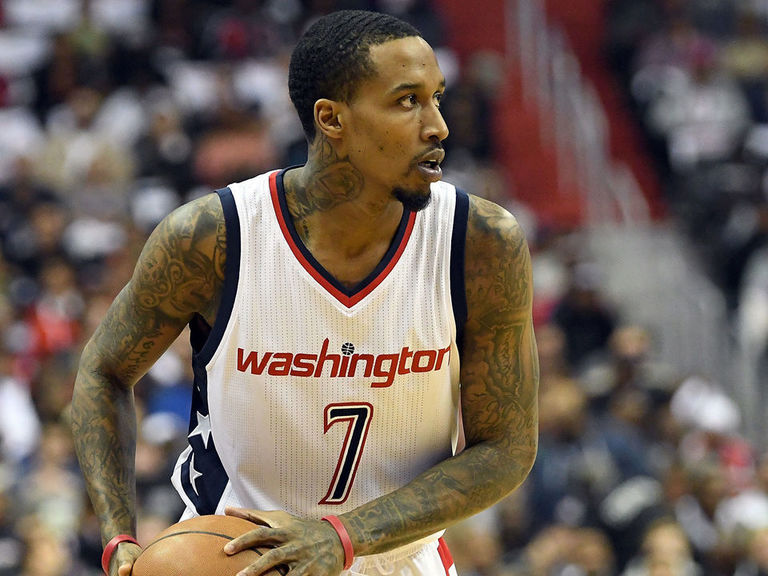 Report: Bucks to sign Jennings to 10-day contract | theScore.com