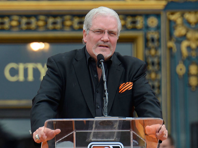 Giants CEO, owners asked Sabean to take more hands-on role | theScore.com