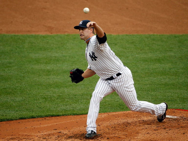 Yankees trade LHP David Huff to Giants for cash considerations ...