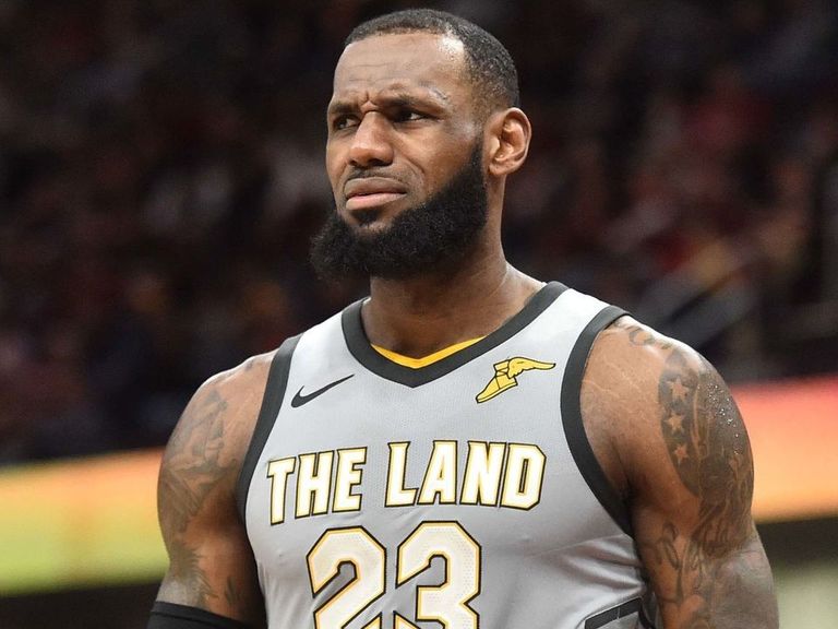 'That's corny': LeBron opposed to play-in tournament for playoffs ...