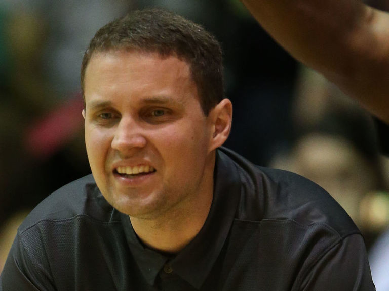 Report: NCAA scrutinizing recruiting tactics of LSU's Wade | theScore.com