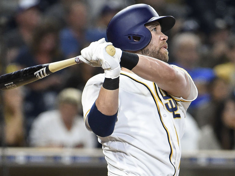 Rays trade Schimpf to Braves | theScore.com