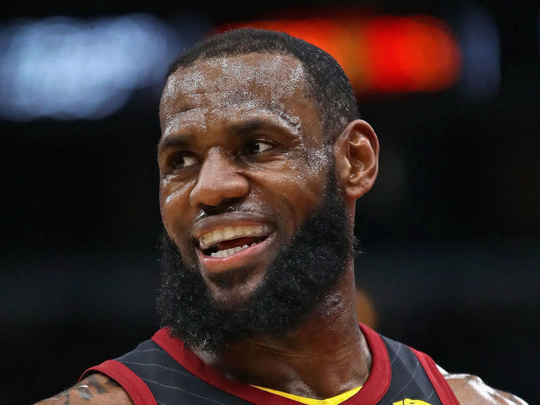 LeBron, Westbrook capture Player of the Week honors | theScore.com