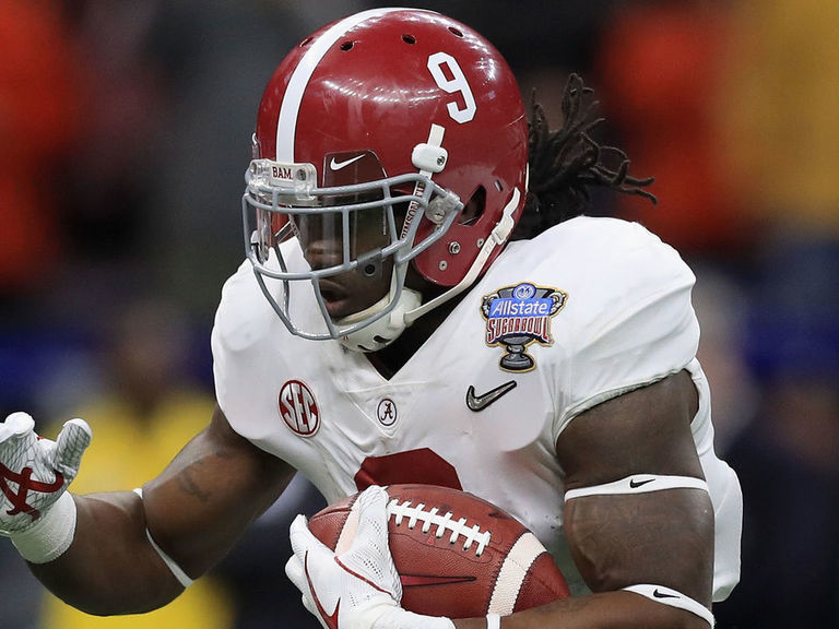 Cowboys select former Alabama standout Bo Scarbrough | theScore.com