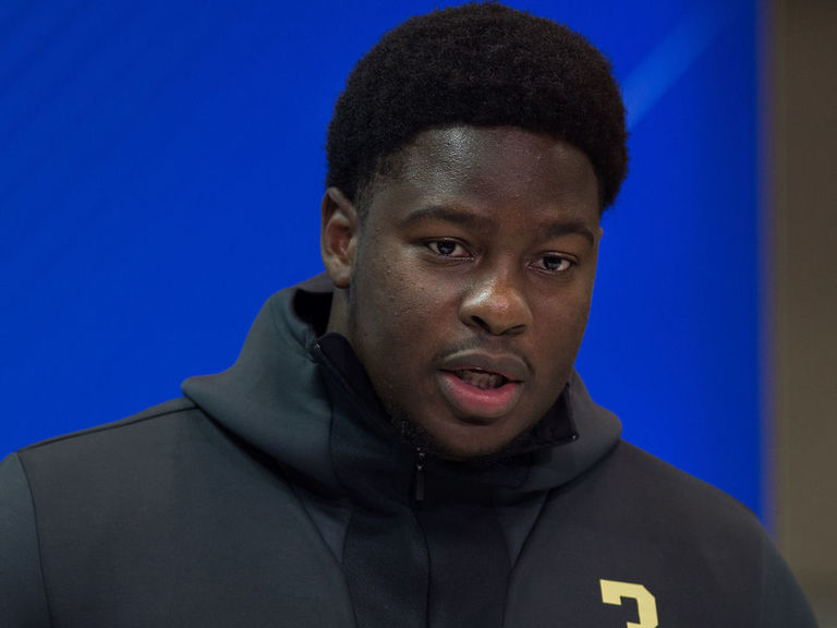 Jets make another addition to D-line with Foley Fatukasi | theScore.com