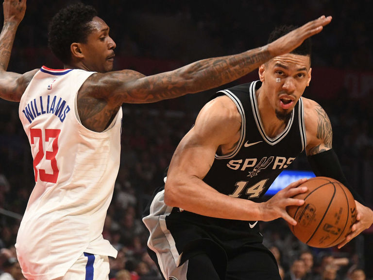 Spurs' historic streak of 50-win seasons ends with loss to Clippers ...