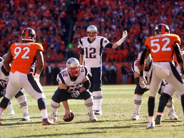 POLL: NFL players prefer Tom Brady in clutch over Peyton Ma…