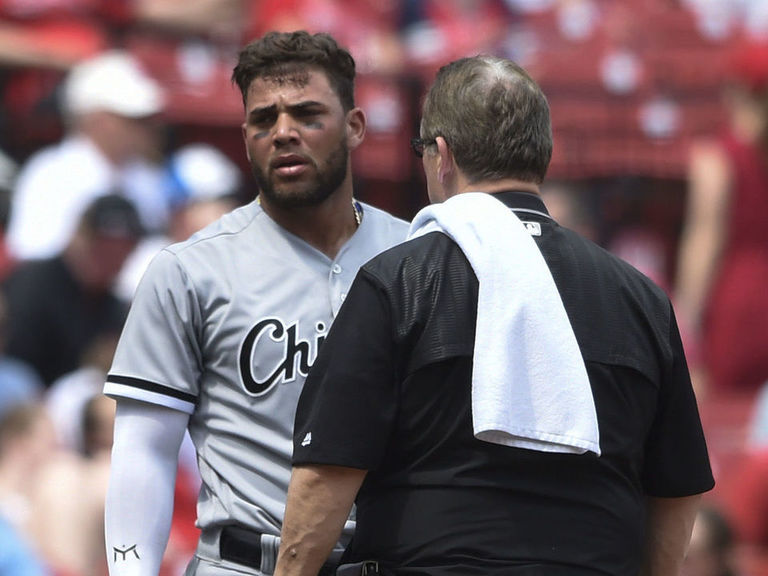 Red-hot Moncada placed on DL with hamstring tightness | theScore.com