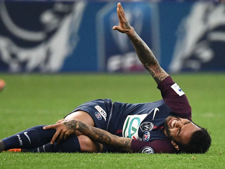 PSG's Dani Alves could be fit for World Cup despite season-ending ...