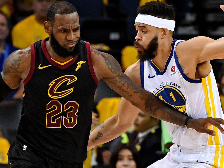 Warriors start McGee over Looney in Game 2 | theScore.com