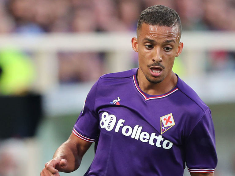 Fiorentina sells right-back Gaspar to Sporting CP | theScore.com