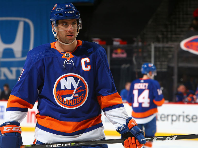 Tavares will speak with 5 teams during UFA interview period | theScore.com