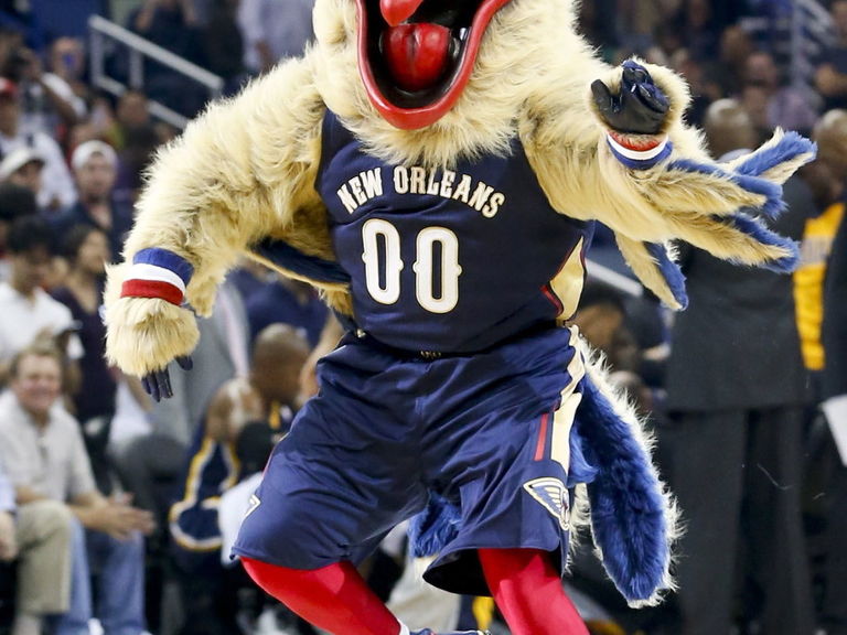 Report: Pelicans arena to be renamed Smoothie King Center | theScore.com