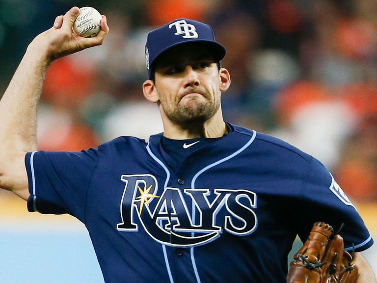 Rays' Eovaldi takes no-hitter into 6th, outduels Scherzer during odd ...