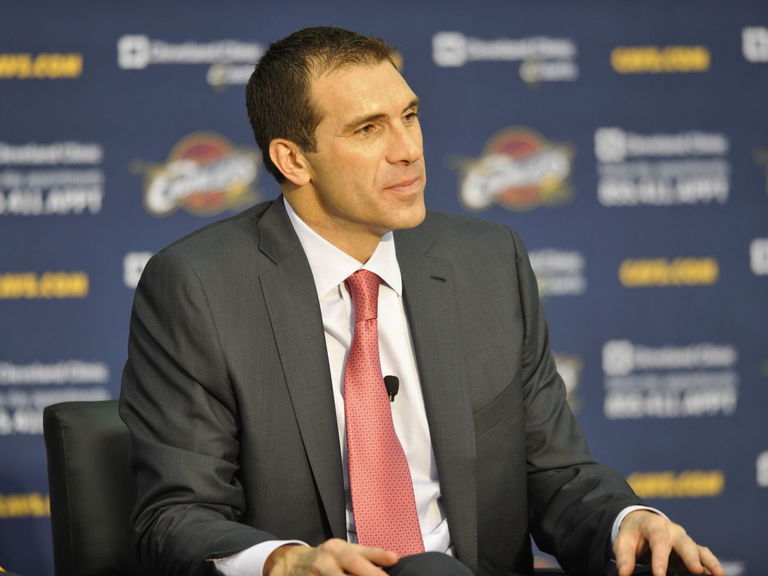Cavaliers fire general manager Chris Grant | theScore.com