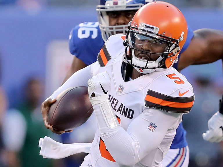 Taylor, Mayfield both impress in Browns' preseason opener | theScore.com