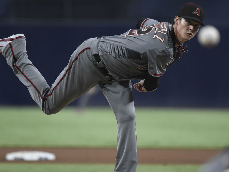 Buchholz continues turnaround season by tossing complete game ...