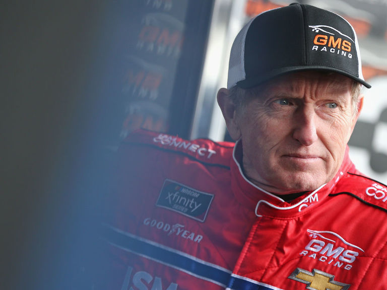 Hall of Famer Bill Elliott returns for Xfinity race | theScore.com