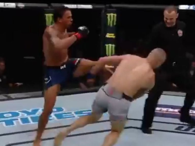 MMA community reacts to soccer kick KO | theScore.com