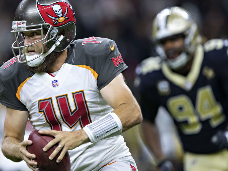 Fitzpatrick's son started him in fantasy football for 5 TD game ...