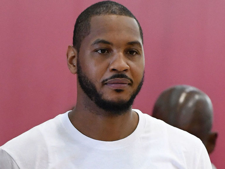 Melo signals he'd be willing to come off bench for Rockets | theScore.com