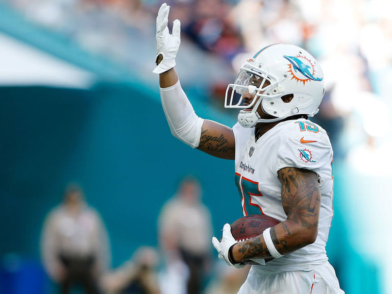 Wilson becomes 2nd Dolphins WR to opt out after Hurns | theScore.com