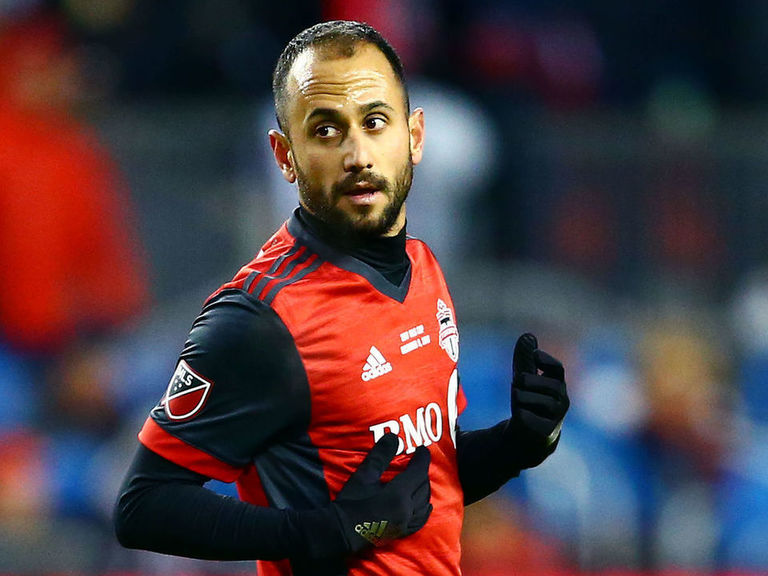 Toronto FC's Vazquez to miss rest of season after knee surgery ...