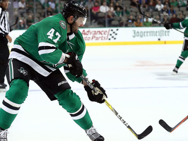 Stars get Radulov back after 4-game absence | theScore.com