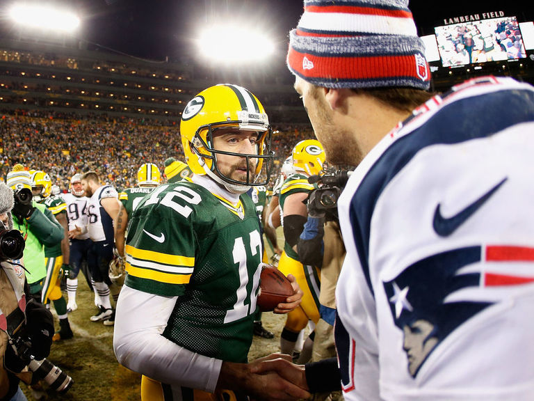 Rodgers puts GOAT debate to rest, concedes to Brady | theScore.com