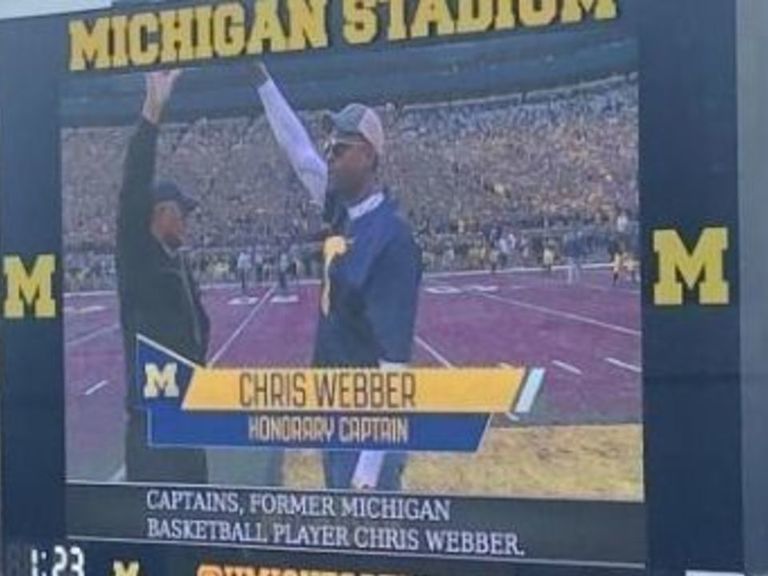 Chris Webber returns to Michigan campus | theScore.com