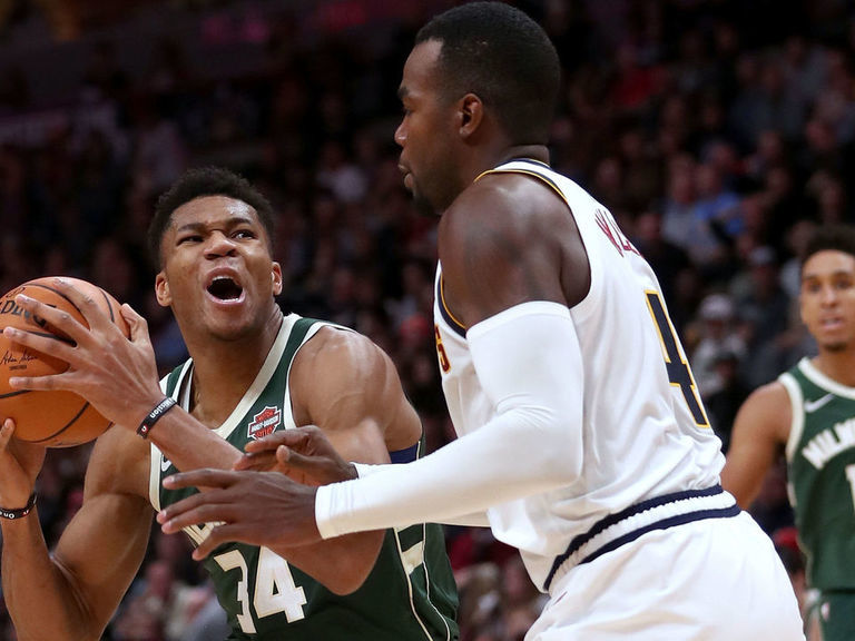 Lopez has career night from 3 as Bucks sneak past Nuggets | theScore.com