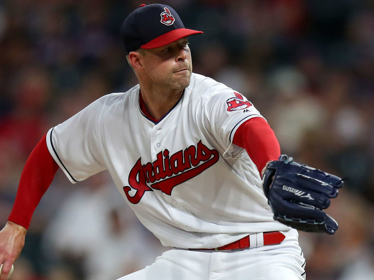 3 teams that should approach Indians about Kluber or Bauer | theScore.com