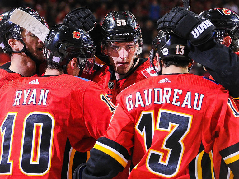 Flames score 5 goals in 1st period again to down Jets | theScore.com