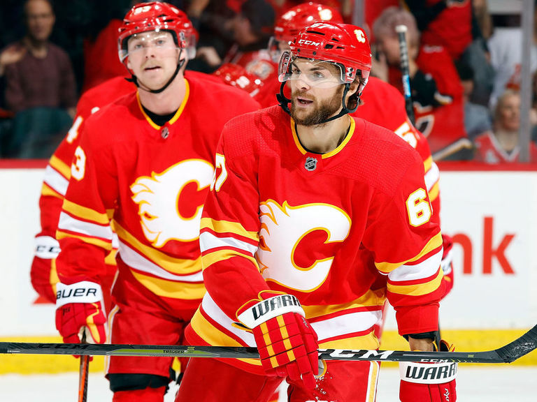 Flames lose Frolik, Stone to injured reserve | theScore.com