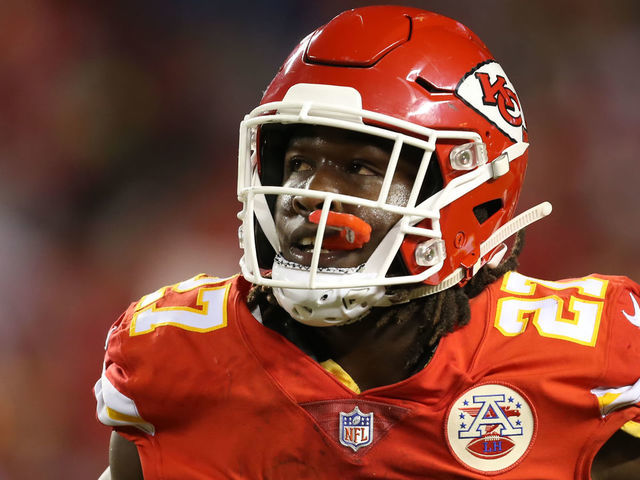 Kareem Hunt placed on commissioner's exempt list | theScore