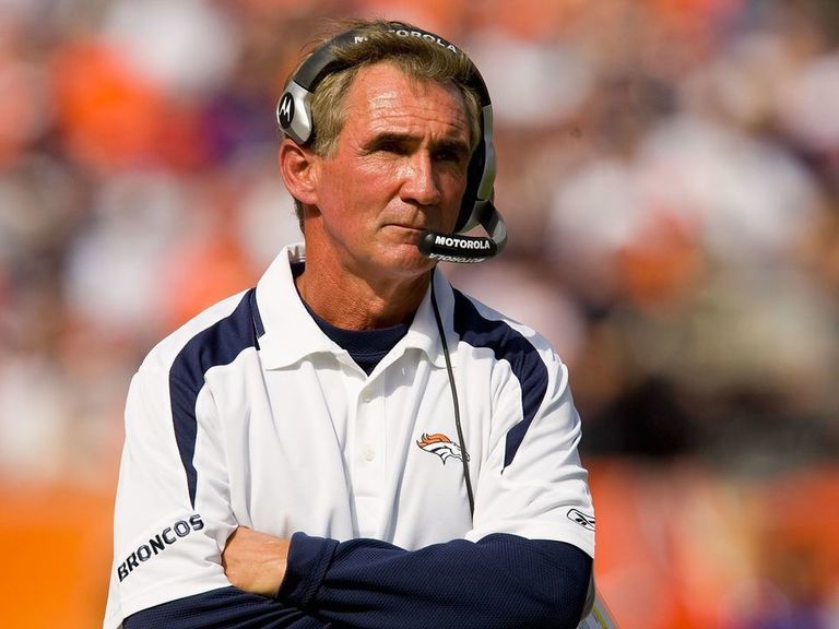 Mike Shanahan returns to Broncos for 1st time since 2008 | theScore.com