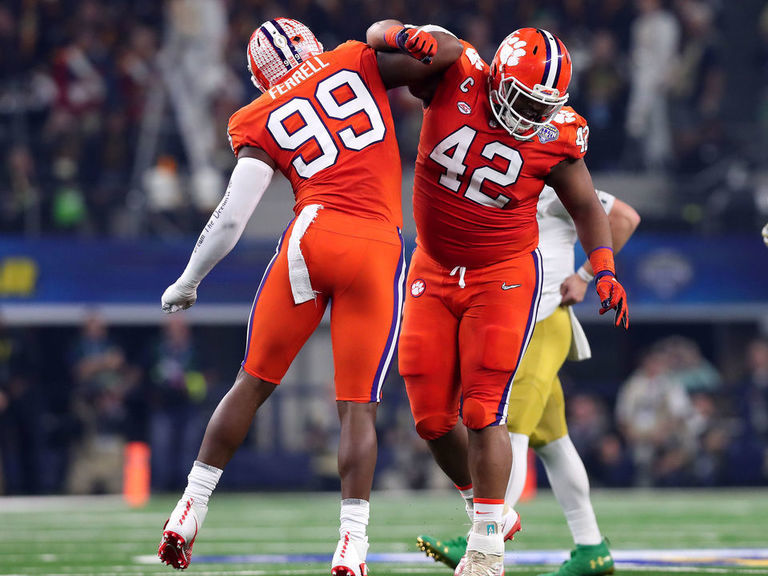 Clemson needs to fill major holes on defensive line | theScore.com
