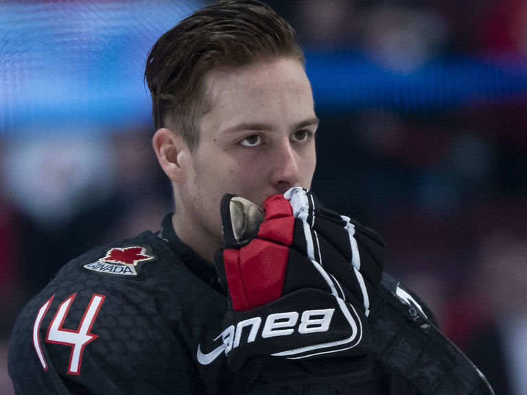 Canada's Maxime Comtois speaks out after being cyberbullied | theScore.com