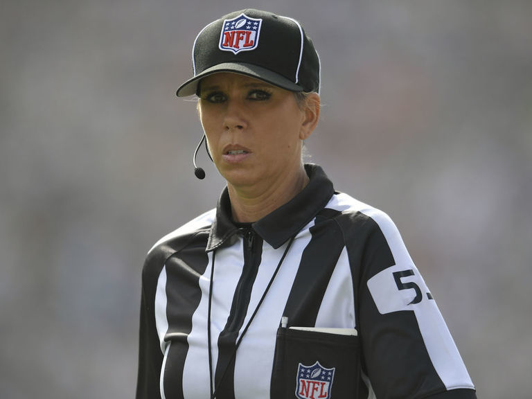 Sarah Thomas to become 1st woman to officiate NFL playoff game ...