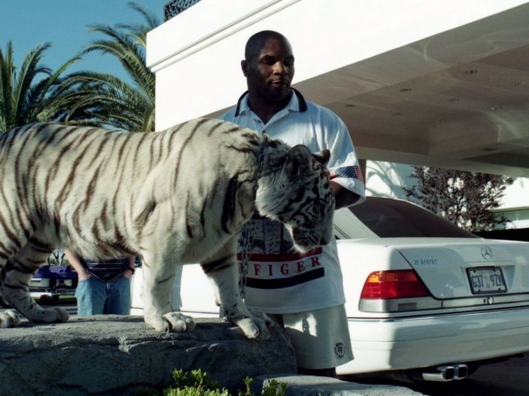 Mike Tyson explains story behind how he bought his tigers | theScore.com