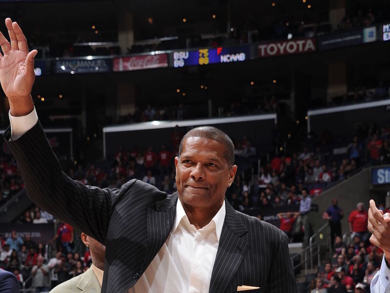 Bucks to retire Marques Johnson's number | theScore.com