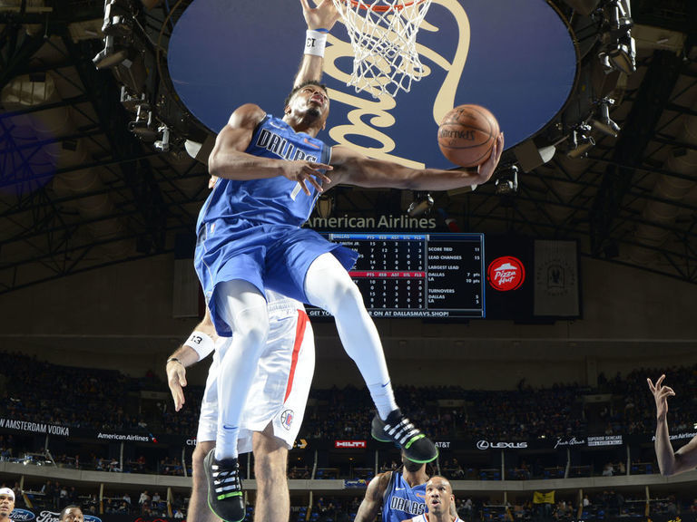 Report: Dennis Smith Jr. commits to dunk contest | theScore.com