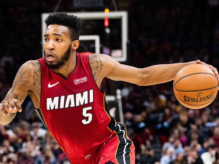 Report: Heat's Jones tests positive for COVID-19 | theScore.com